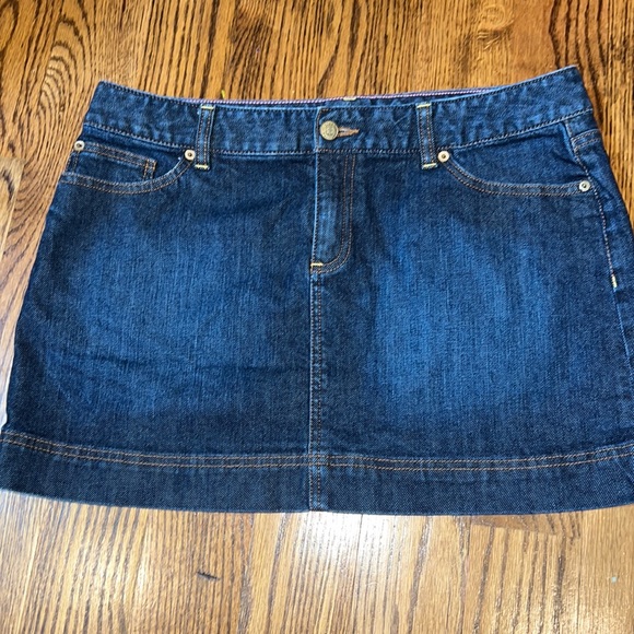 Lilly Pulitzer | Skirts | Lilly Pulitzer Dark Denim Mini Denim Skirt ...